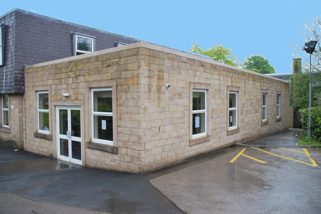 Henry Fanshawe School, Dronfield - TGBeighton